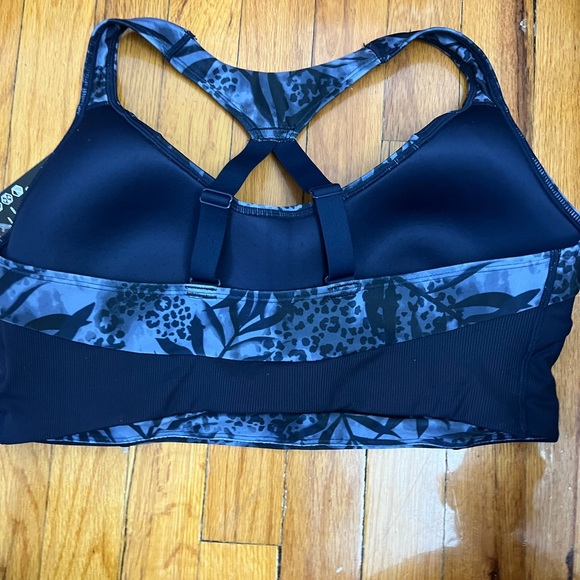 Avia | Intimates & Sleepwear | Avia Womens Molded Cup Racerback Sports ...